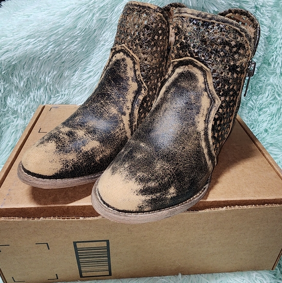 Corral | Shoes | Corral Circle G Womens Boot | Poshmark